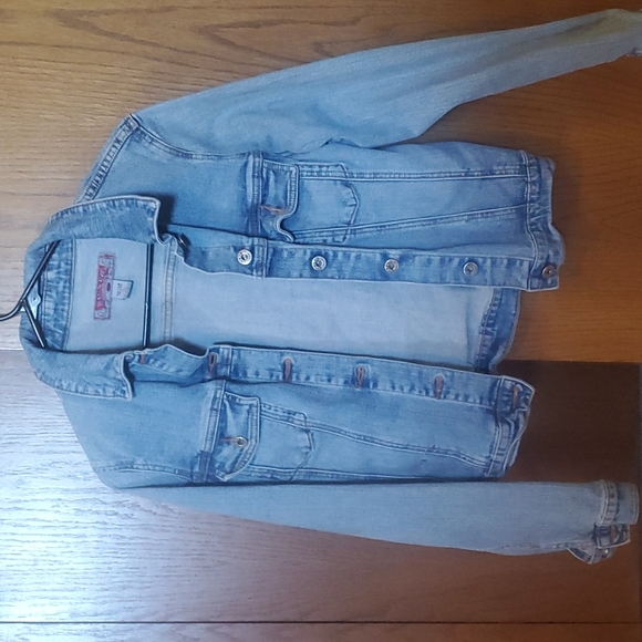 Silver Jeans | Jackets & Coats | Silver Jeans Denim Jacket | Poshmark